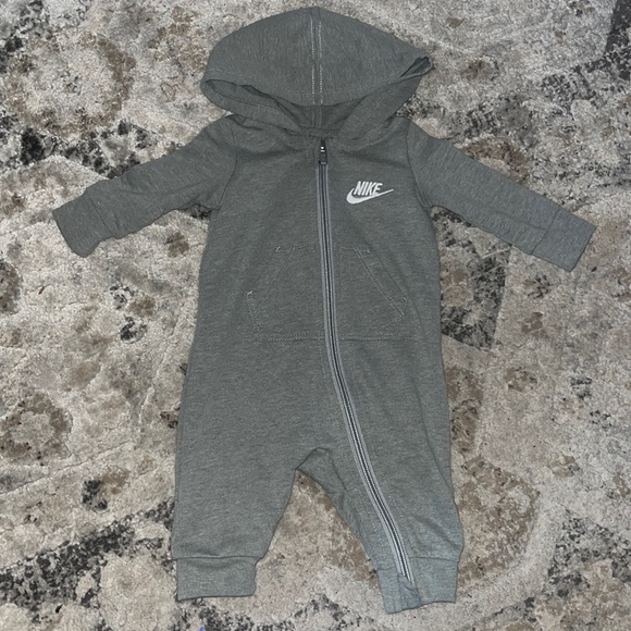 Nike | One Pieces | Nwot Nike Zip Up Onesie 3m | Poshmark